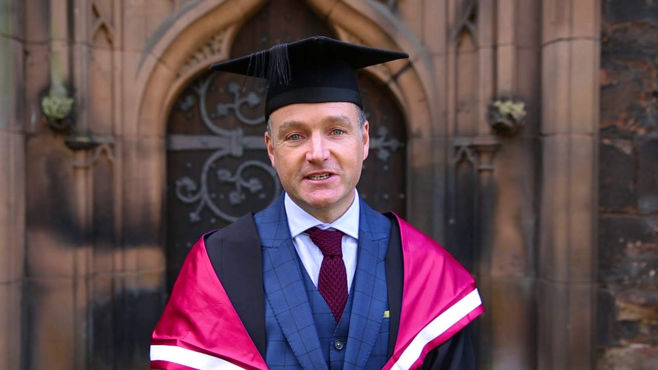 Chris Beardshaw congratulates 2018 Reaseheath graduates