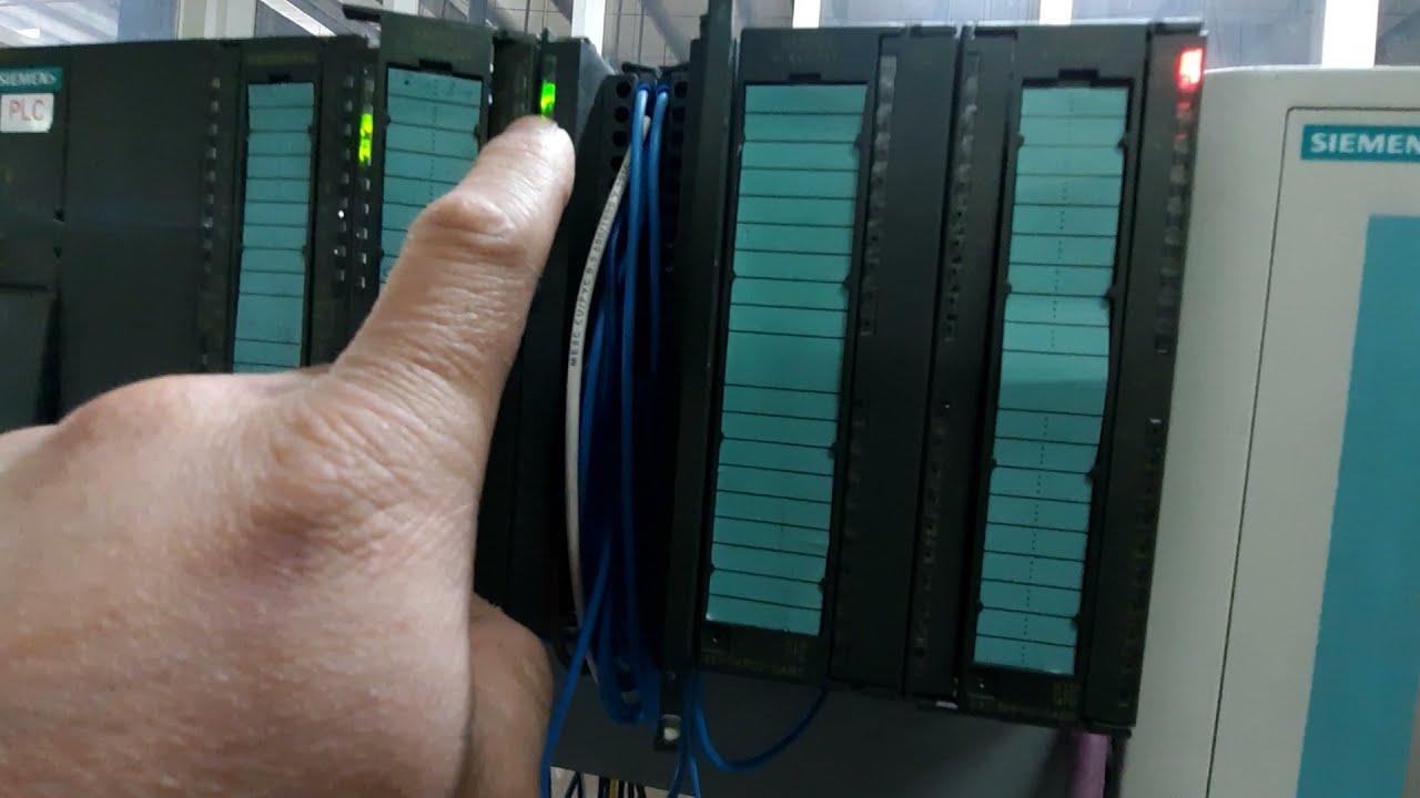How to configure hardware,make new program in PLC S7 300 for beginners...?Easy video  tutorial..
