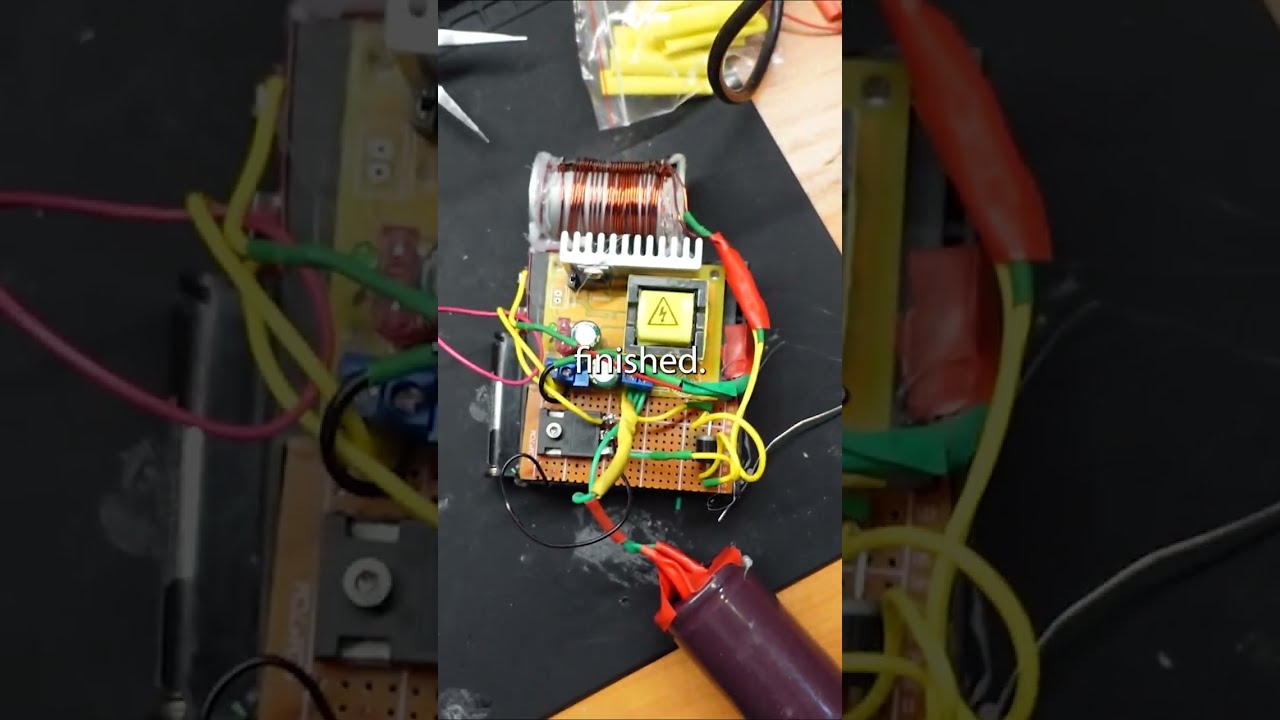 I built a coilgun 🔫It ELECTROCUTED ME!