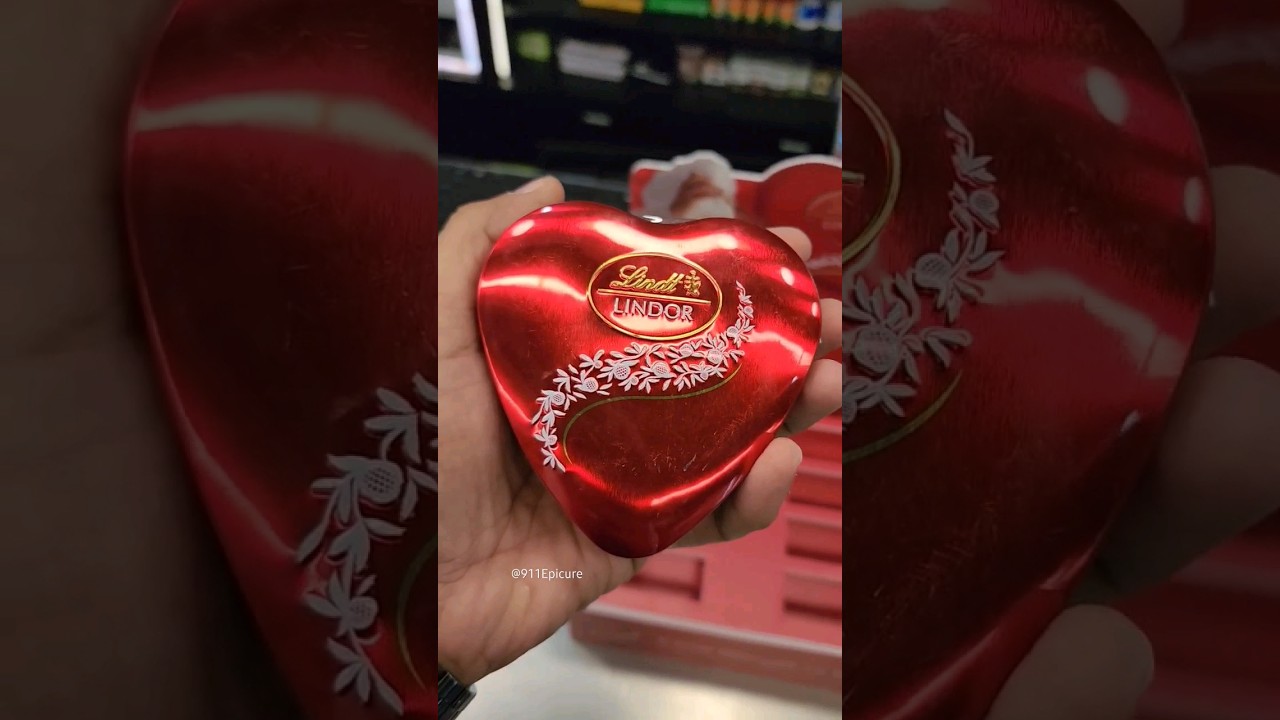 Lindt Lindor Red Heart Shape Valentines Day Special Chocolate 🍫