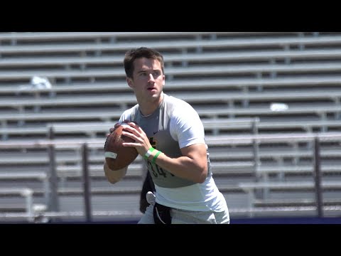 Sunnyslope Quarterback Luke Moga, an Oregon Commit, is Just Scratching ...
