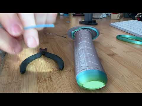 Free 3D file Folding Collapsing Katana (+ trigger/lock and handle plug ...