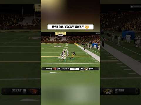 that spin couldn’t have been timed any better 👀 #cfb25 #collegefootball25 #ncaa25 #gaming #cut25