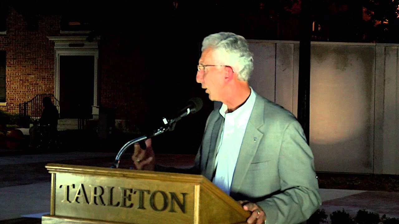 President Dottavio at Tarleton Statue Unveiling