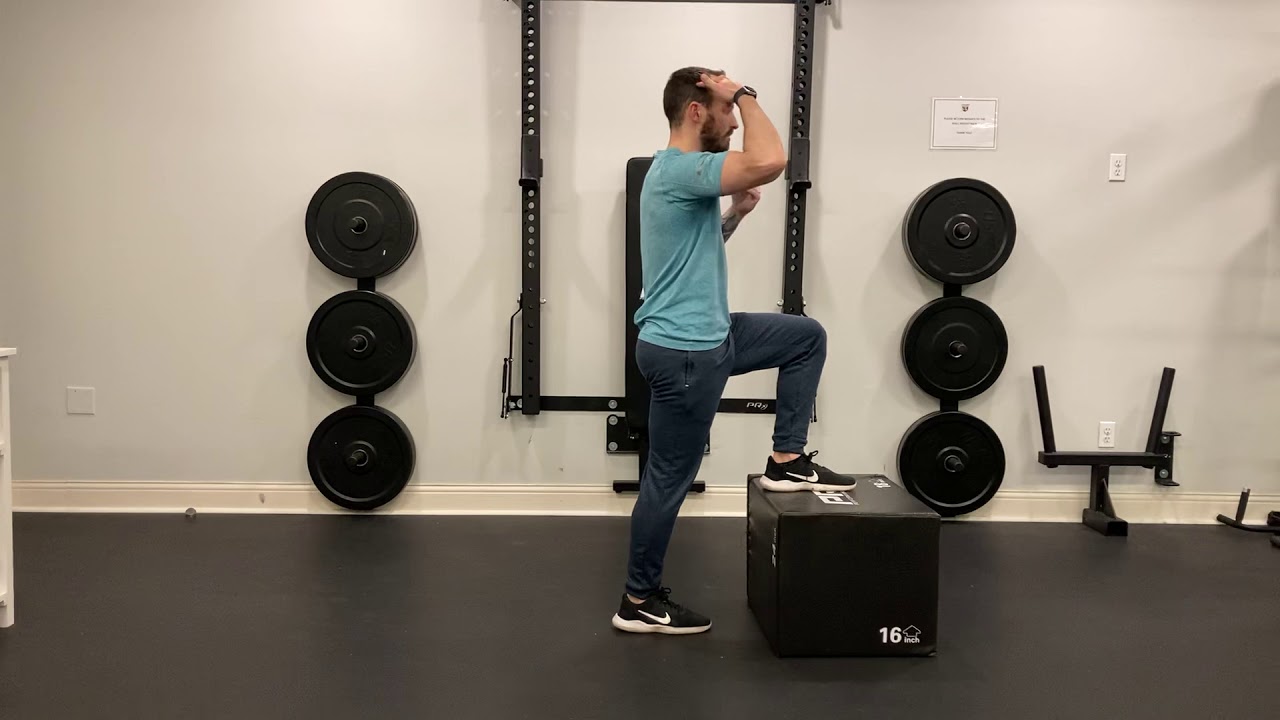 Body weight Box Step Up