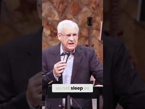Wake Up! Avoiding Spiritual Slumber in a Modern World by David Ravenhill #shorts