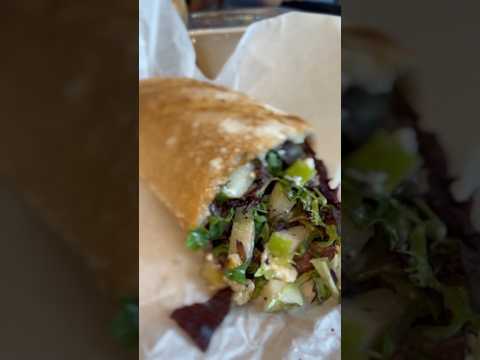 🤯 You haven’t seen a sandwich like this!! 🙌@breadzeppelinsaladselevate2360