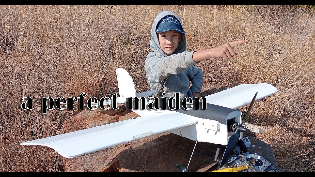 BUILDING and MAIDENING the FT SIMPLE SCOUT!! | Broken Prop RC