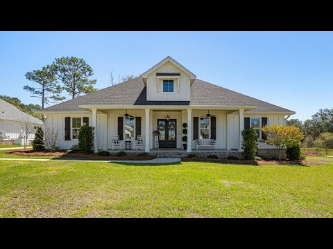 Stunning Custom-Built Home in Verandas of Fairhope – Luxury Living Awaits!