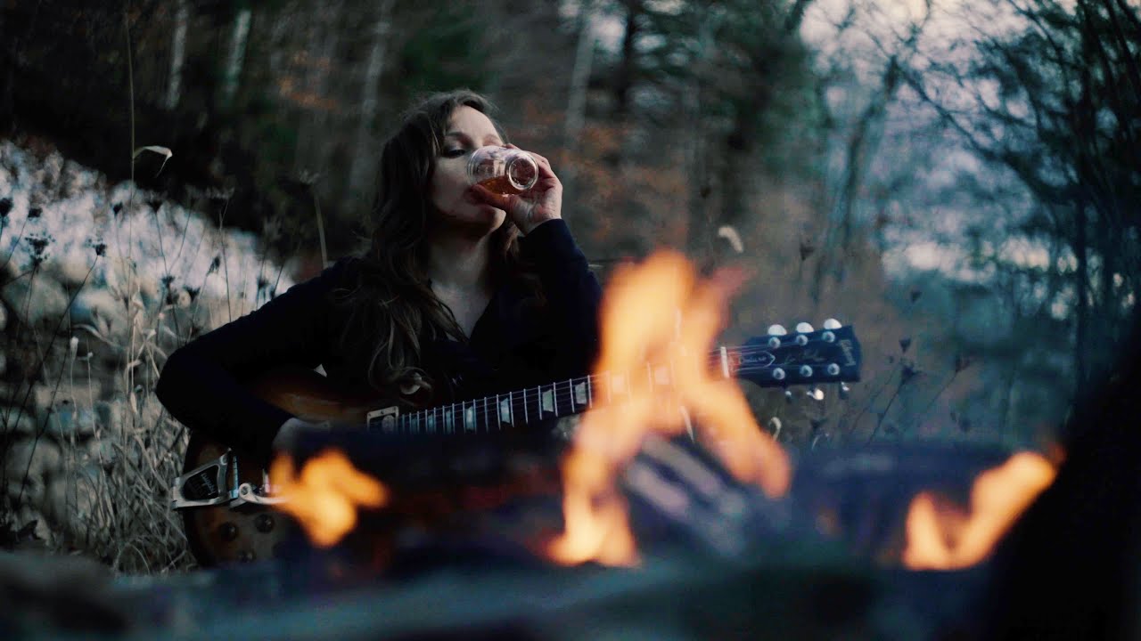 Sarah King Dishes Out Five Wonderfully Uneasy Pieces with The Hour