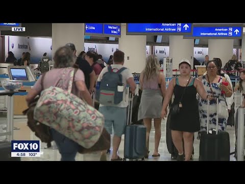 Phoenix travellers head to Sky Harbor to fly out of town for Memorial Day weekend