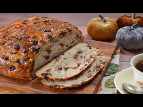 Traditional Irish Barmbrack with Yeast