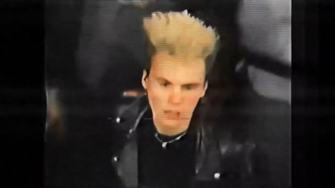 Echoberyl - Weird Boy | Goth | Synthpop