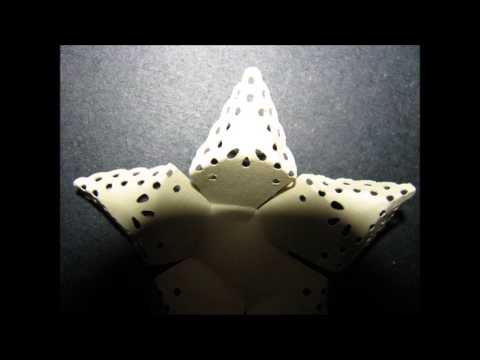 How to Make A Doily Flower