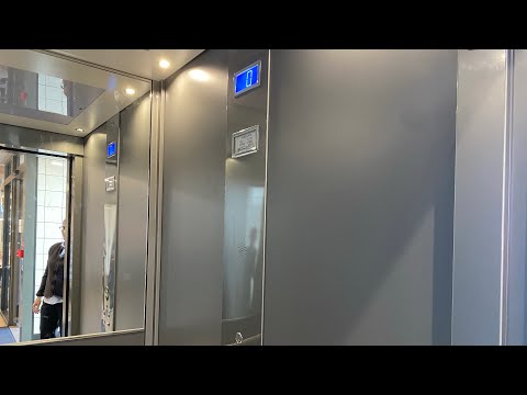 BRAND NEW 2022 Curti Lift @ Mcdonalds in Bradley Stoke