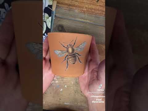 Clay Pot Makeover with Brocante Transfer and Vintage Texture Stamp from IOD #iod #ironorchiddesigns