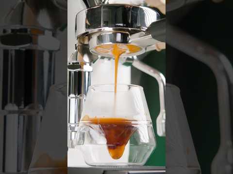 Making Espresso with MHW-3Bomber Equipment | Coupon Code: AEK15