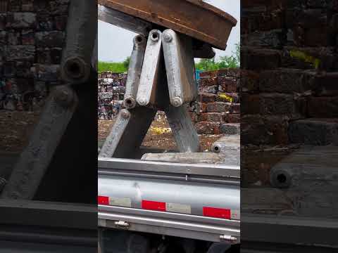 Metal scrap recycling process- Good tools and machinery make work easy