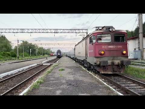 IR 1642 Baia Mare - Bucuresti N in gara Dej Calatori