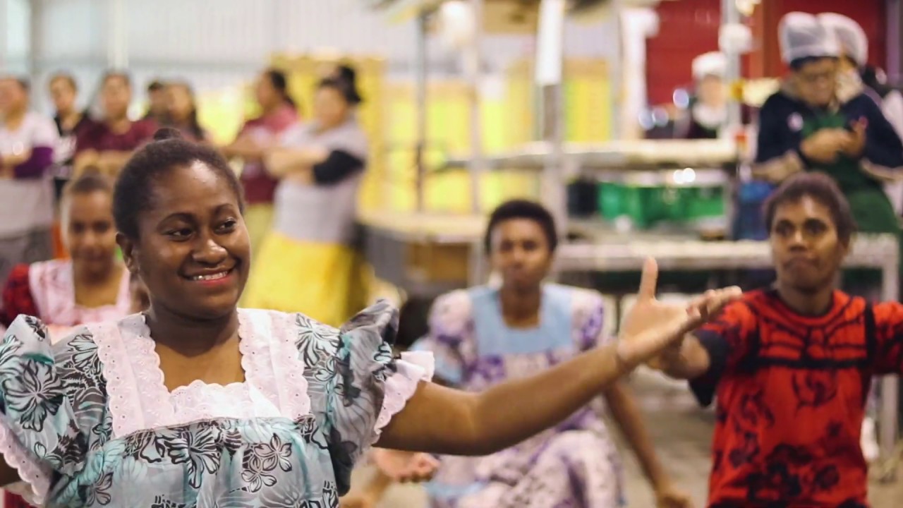 VANUATU GROUP DANCE - TAMANDA