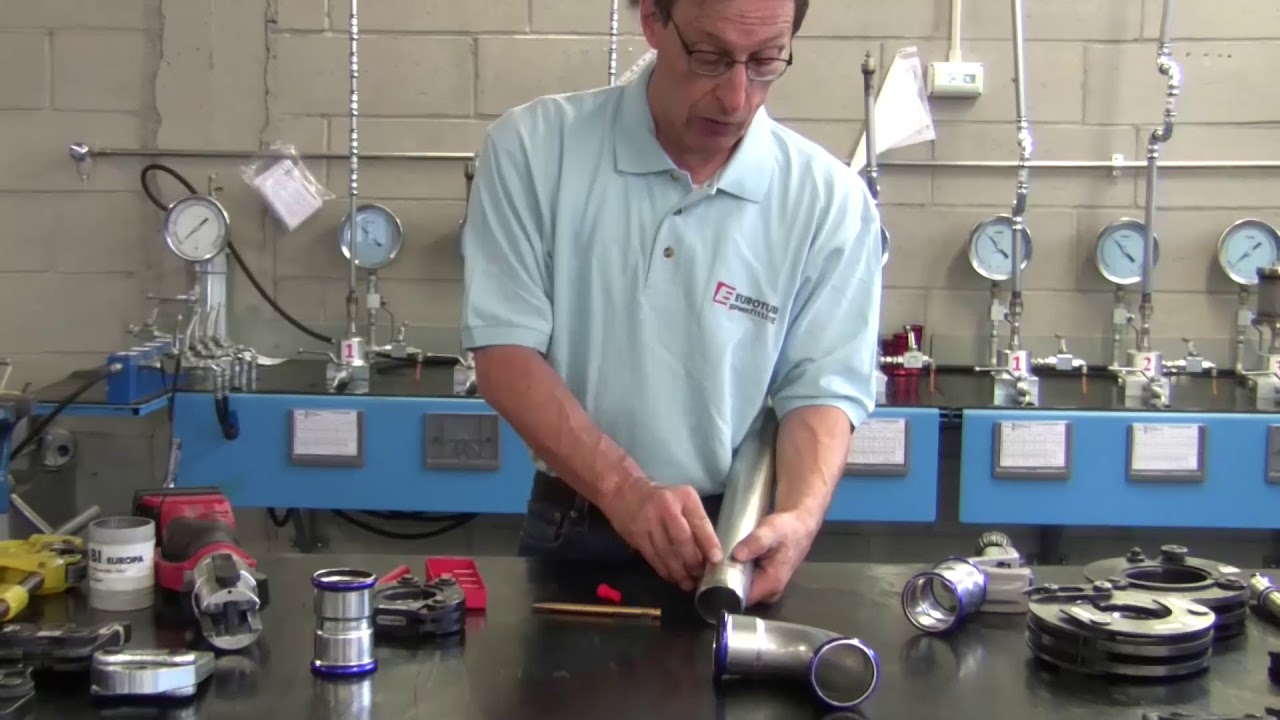Pressing medium size pressfitting