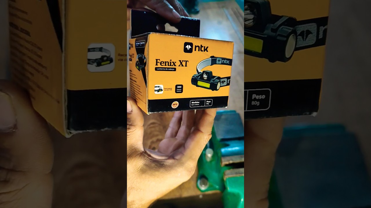 Lanterna  NTK FÊNIX XT - Recarregável LED Tática.