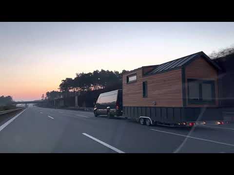Tiny House BAR-TOF - Tiny House auf der Autobahn! Lieferung!