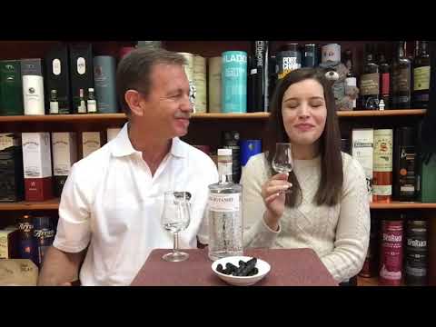 THE BOTANIST ISLAY GIN: From a famous Scottish whisky distillery