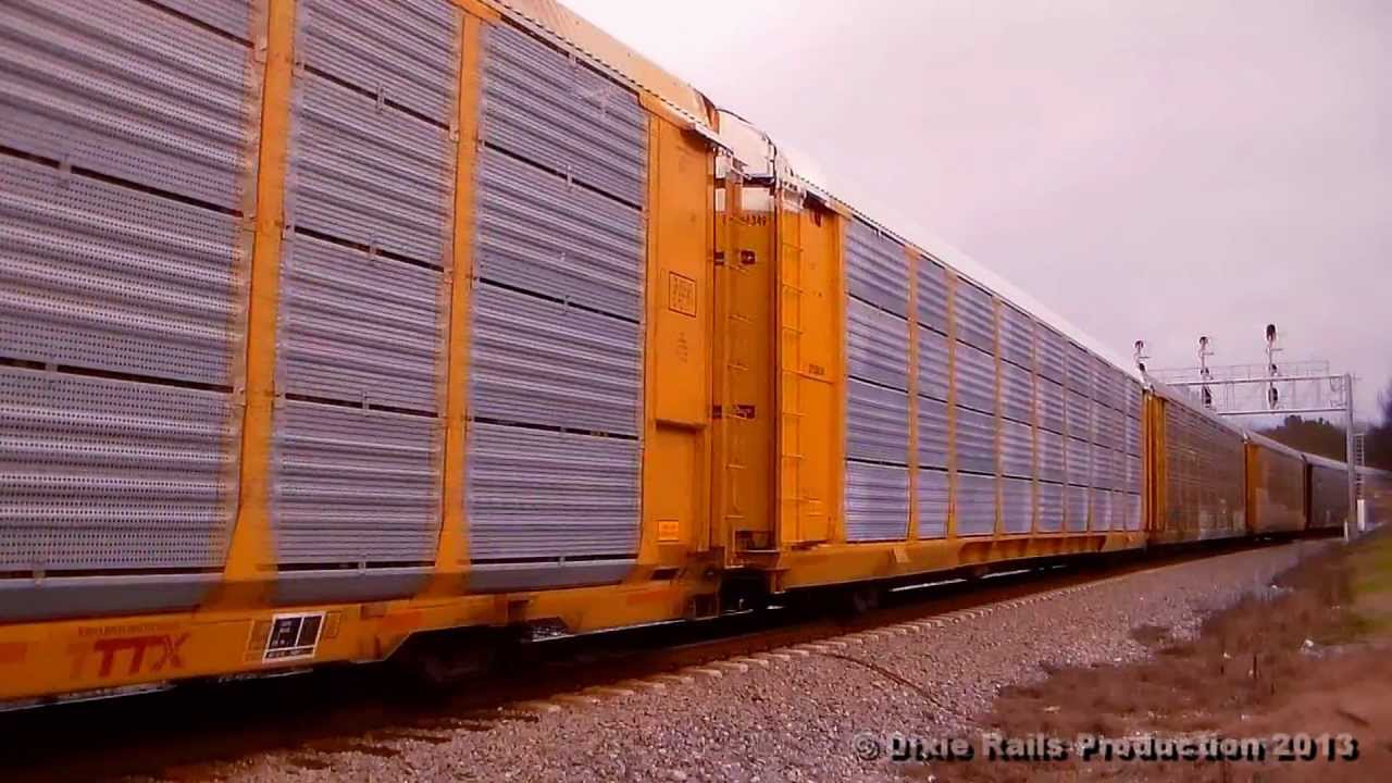 HD:CSX 8739 Leads CSX Q210-11 NB Auto at Tyner Holdout