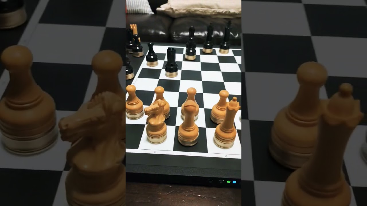 Fully Automated Chessnut Move! | Reset Position #Chessnut #Chessnutmove #chessboard