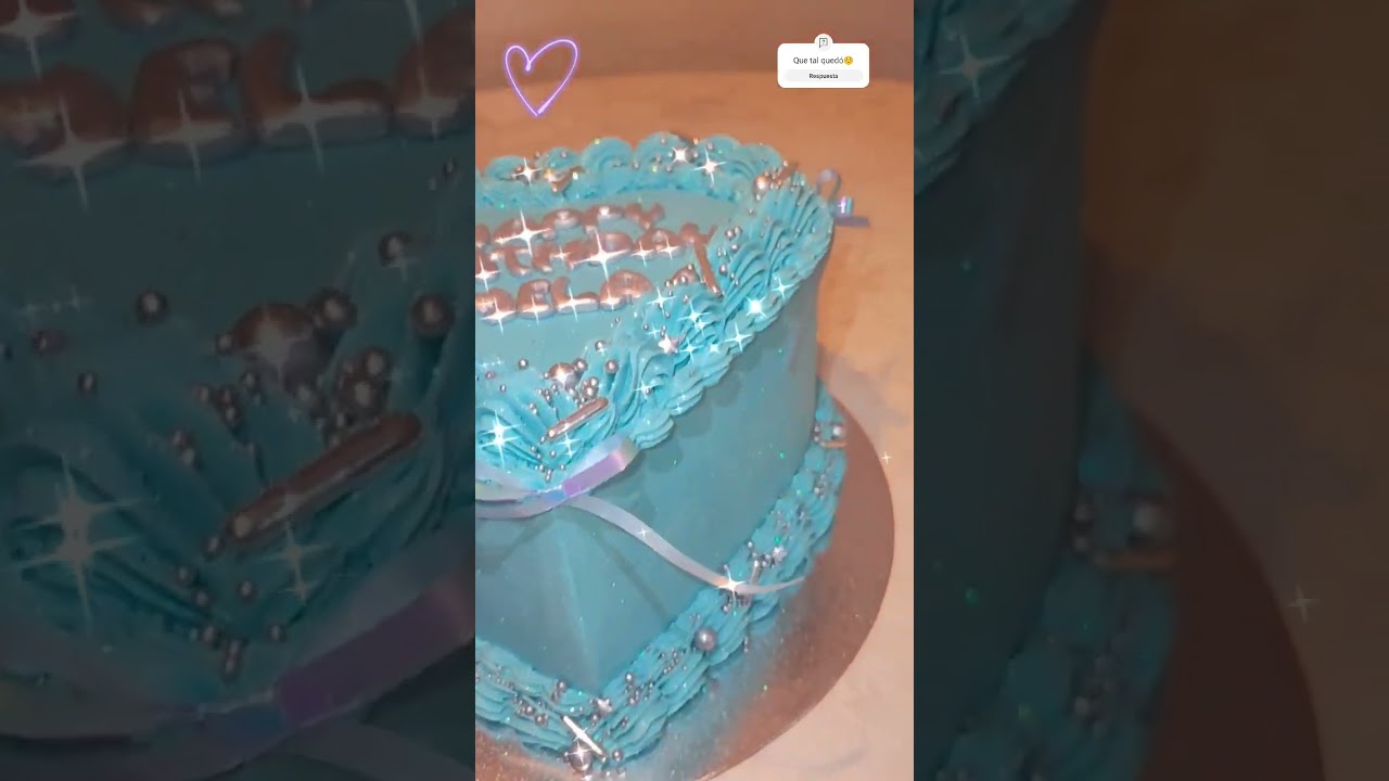 Hermosa torta alta en forma de corazón ❤️ #tortas #reposteria  #corazon #tortasdecoradas