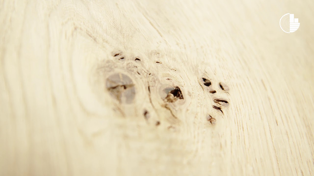 Wood Knowledge: Oak Grades featuring grain figure Pippy Oak & Brown Oak