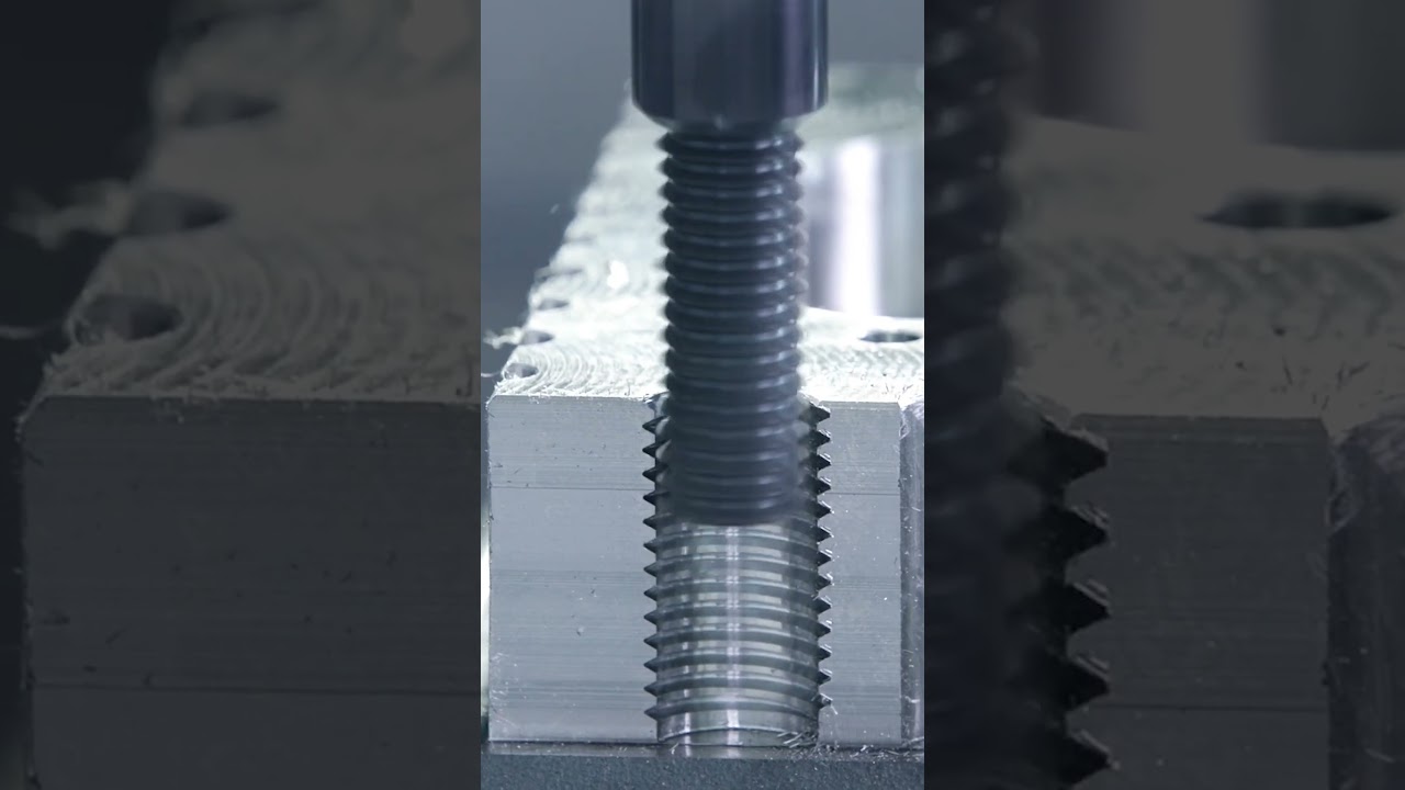 Cool solid carbide thread milling cutters