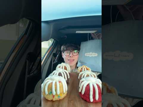NOTHING BUNDT CAKES 🧁🤯 #foodie #explore #cake #dessert #review #foodlover