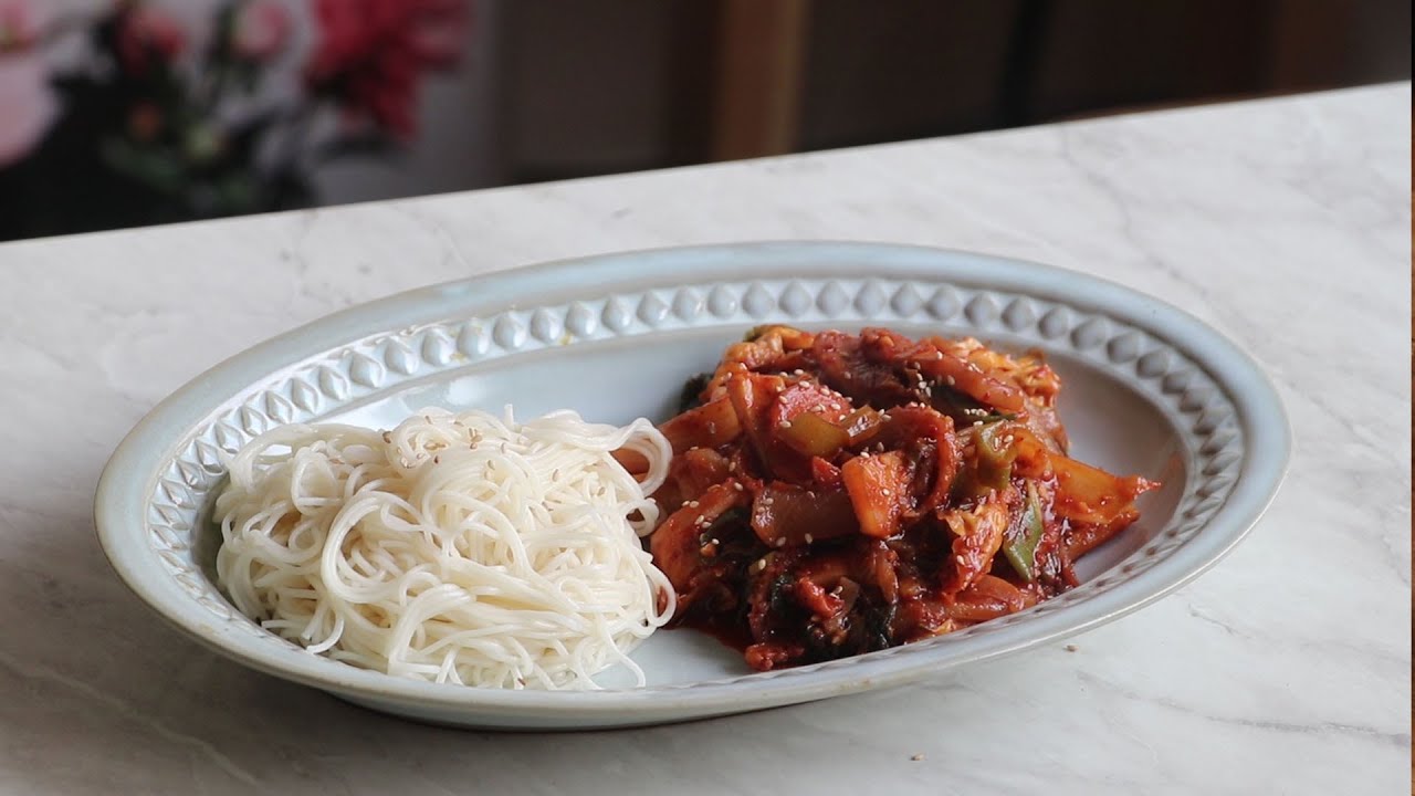 8 Korean Cooking YouTube Channels With Mouthwatering Recipes