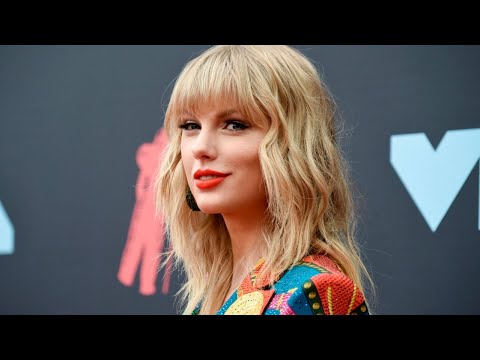 'Pretty incredible': More than one million copies of Taylor Swift's new album sold in one week