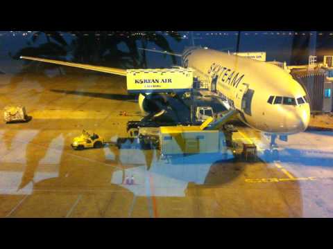 Documentary of loading Korean Air