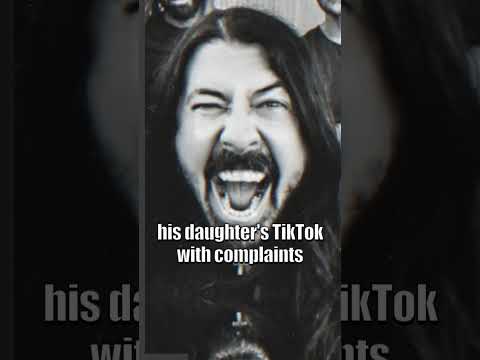 Foo Fighters FANS did WHAT?!?