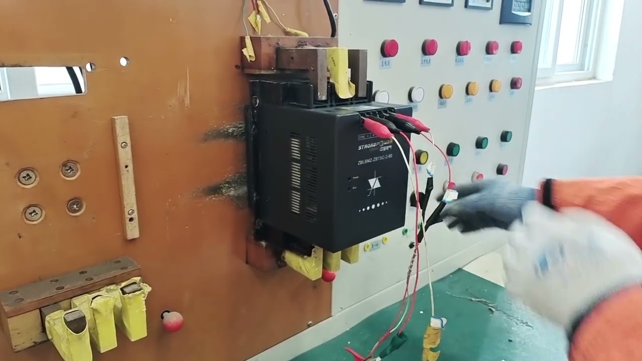 Thyristor Switched Capacitor