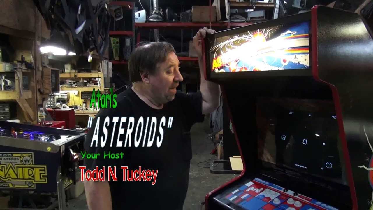 #262 Atari ASTEROIDS classic arcade video game with Vector Monitor - TNT Amusements