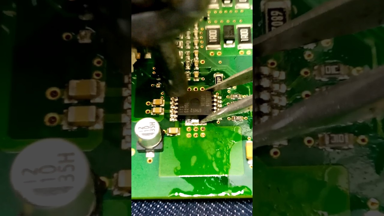 How to Desolder SMD Components with Hot Air