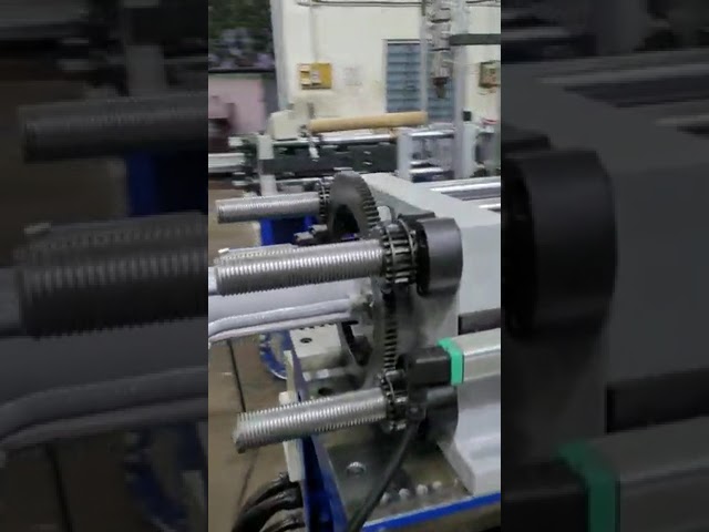 Screw Type Plastic Injection Moulding Machine - Vertical Screw Type ...