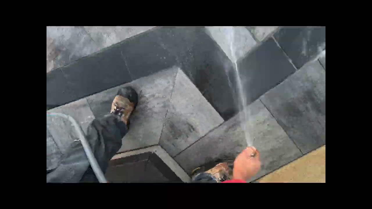 Interlocking paver stones