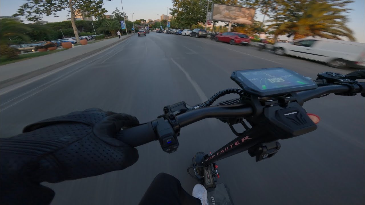 FIGHTER SUPREME ULTRA: 105km/h Speed | 9200W Power Scooter