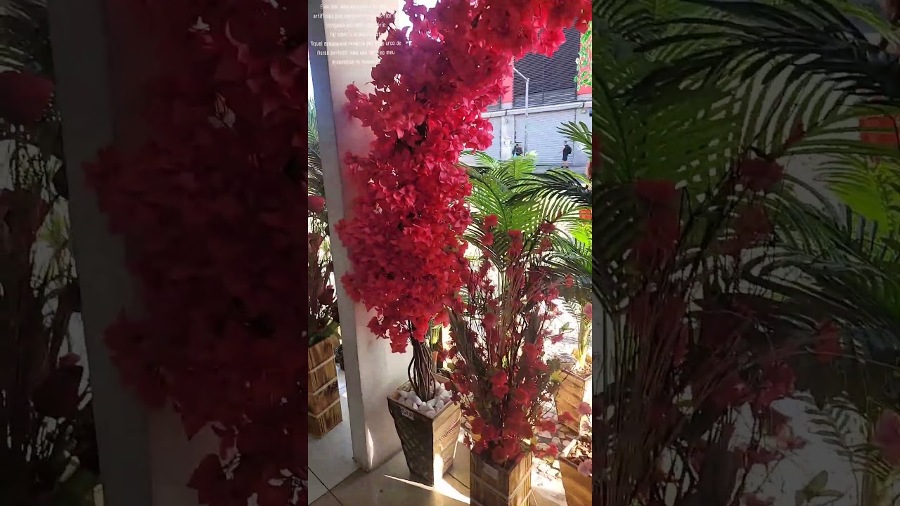 Flores artificiais de cerejeira. 🌸🍃🌸🍃 Comprei em Campo Grande quase em frente ao túnel.