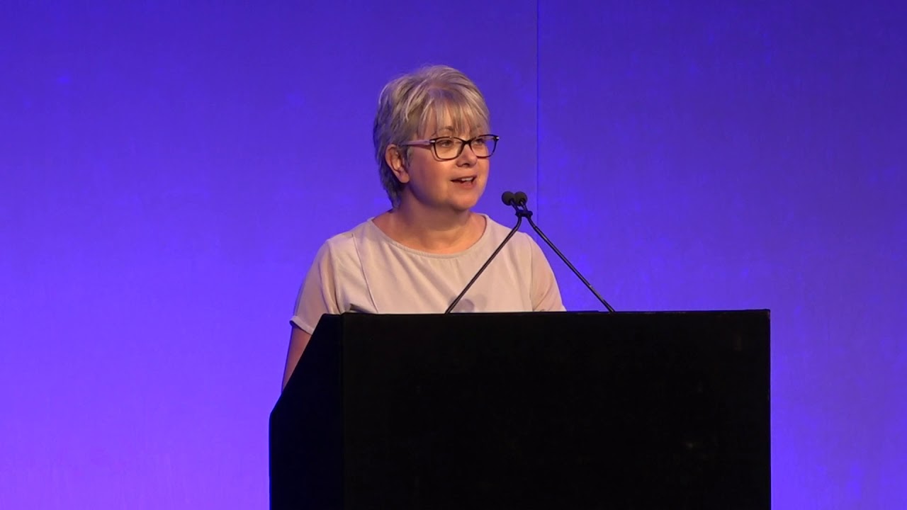 Harnessing digital technologies to enhance student learning // Louise Robson