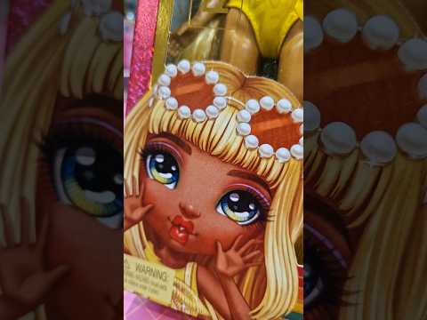SWIM & STYLE 👙 SUNNY MADISON 🌞 RAINBOW HIGH DOLL #springonshorts #rainbowhigh #dollcollector #dolls