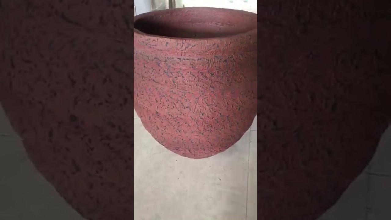 A new Hoang Pottery's Atlantis planter.