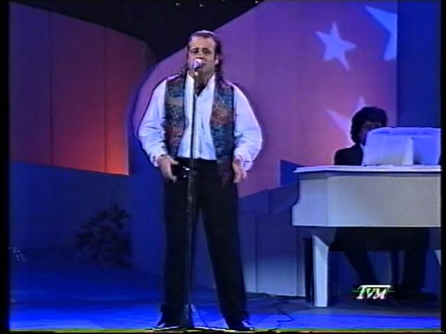 Maltese Selection 1996: Triccas - "Reach out your arms"