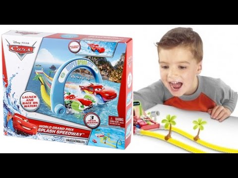 DisneyPixar Cars Hydro Wheels Lightning McQueen Bath Vehicle Simple ...